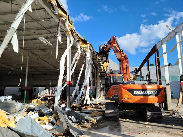 Looking for Demolition in Southwest FL? | Extreme Demolition